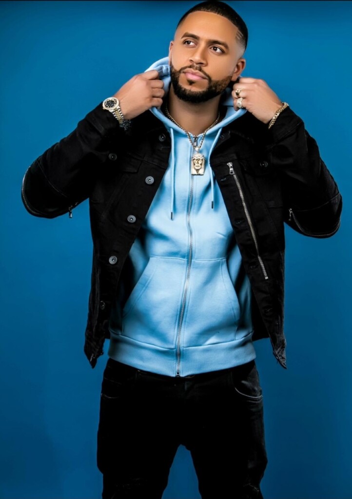 ¡DJ ADONI pone a gozar con sus mezclas! - WOW La Revista