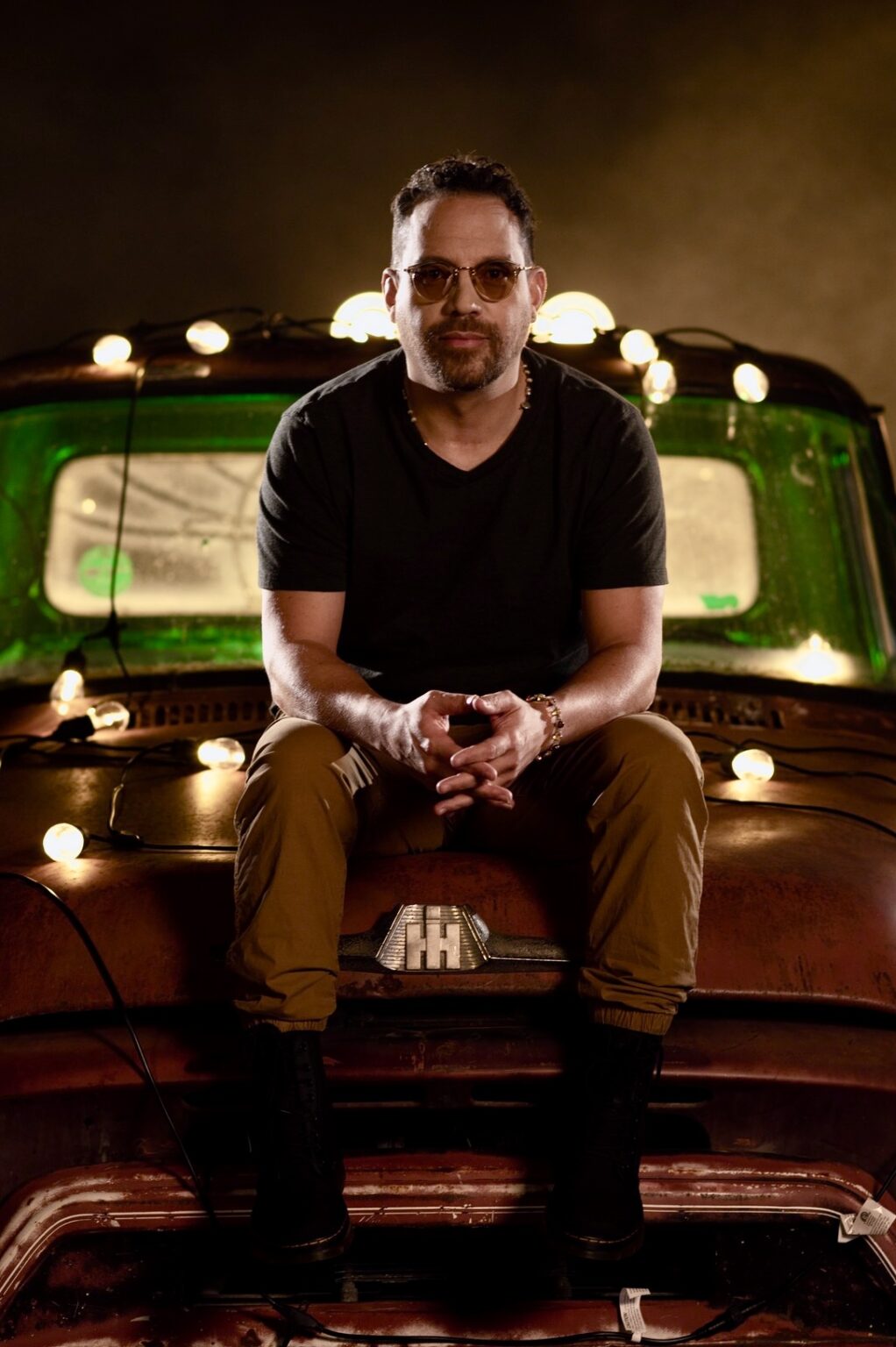 JUAN FERNANDO VELASCO celebra 25 años de carrera con gira "En Primer Plano" por Estados Unidos ...